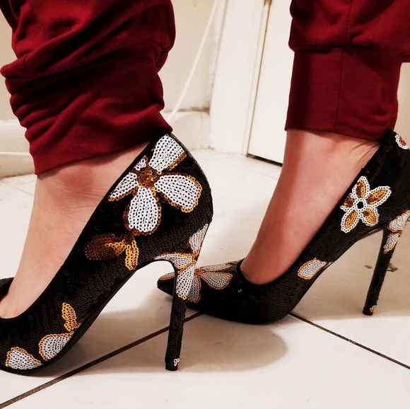 JustFab | Shoes | Justfab Black Sequin Floral Stilletos | Poshmark